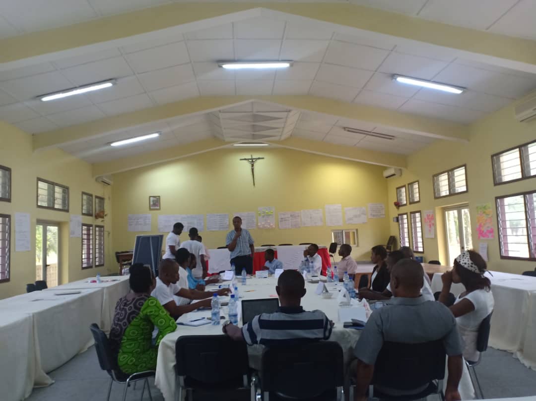 La LUCHA vous souhaite a bienvenue sur son site web