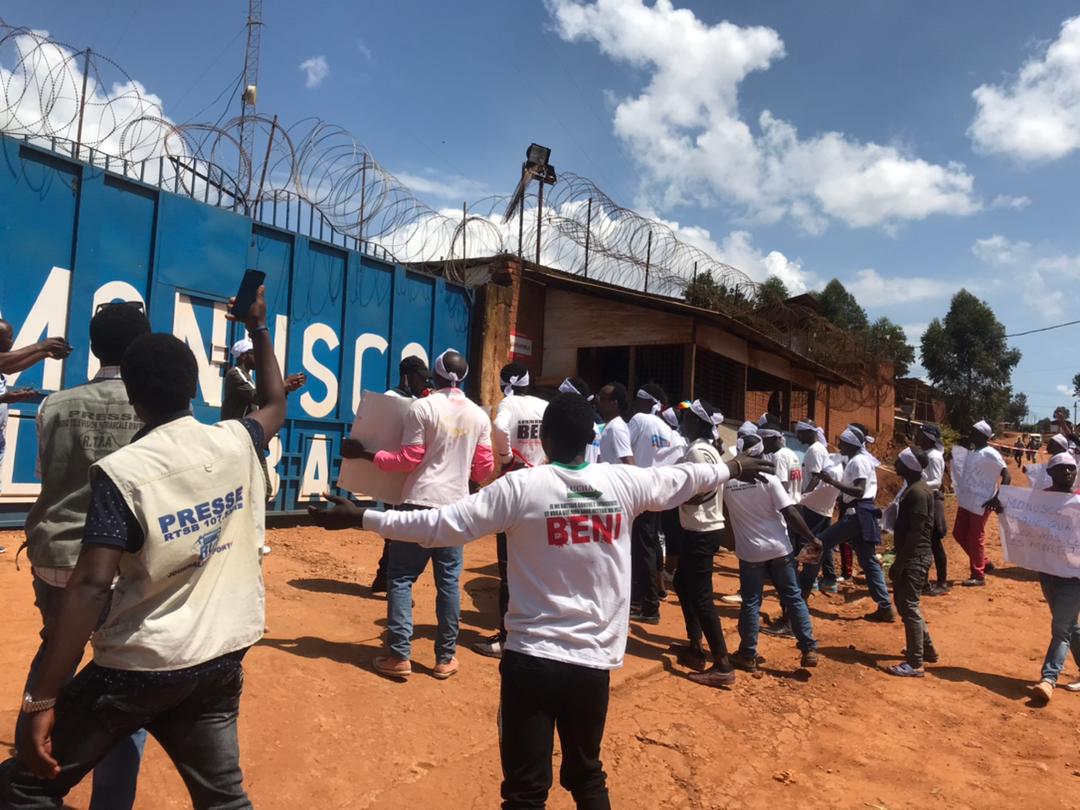 La LUCHA vous souhaite a bienvenue sur son site web